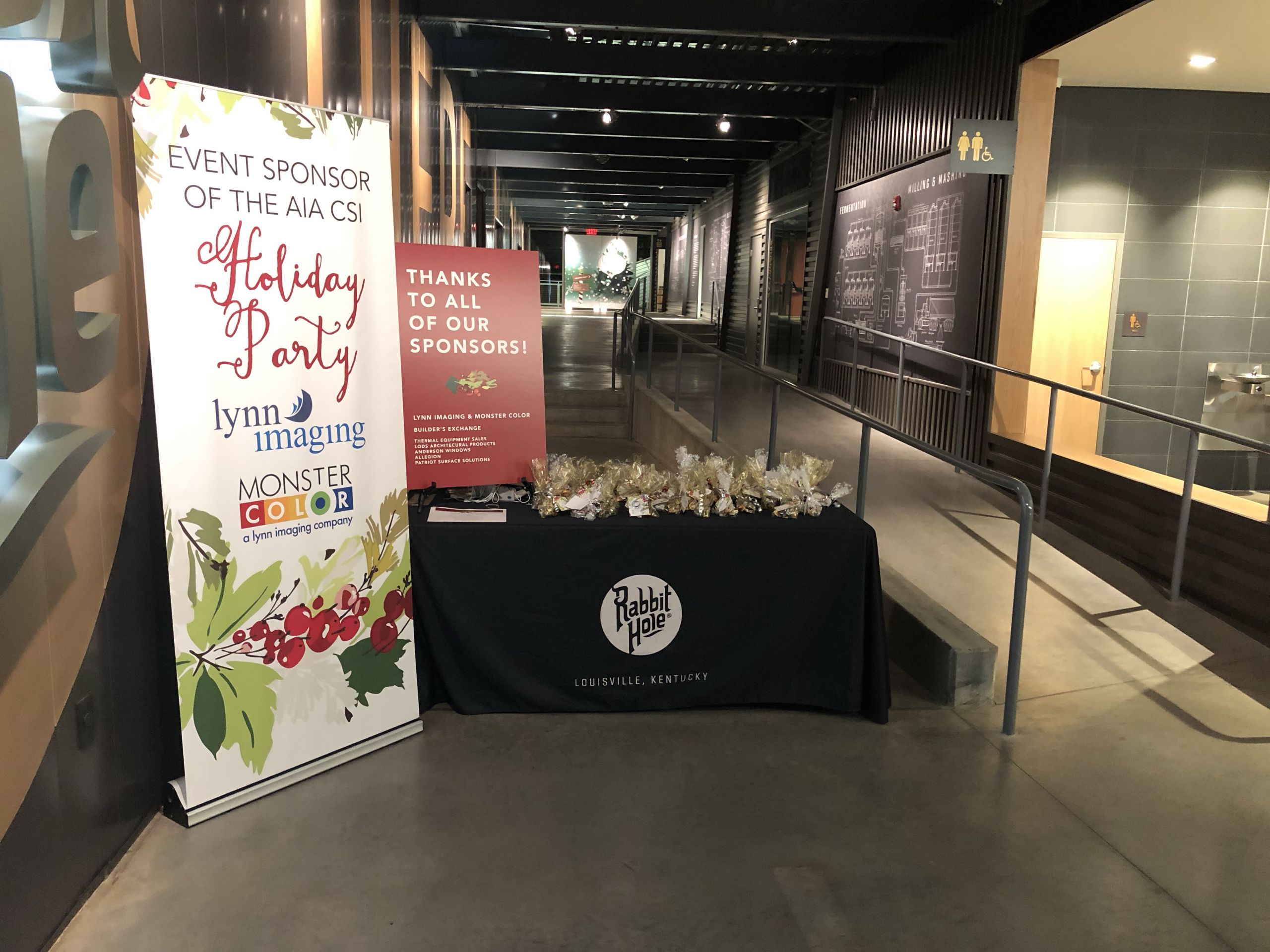 How to Choose the Best Temporary Signage for Your Event